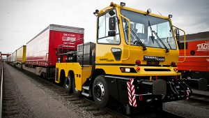 Road/Rail Tractors - Global Port Equipment