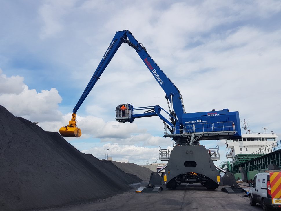 Mantsinen 160 HybriLift® - Global Port Equipment